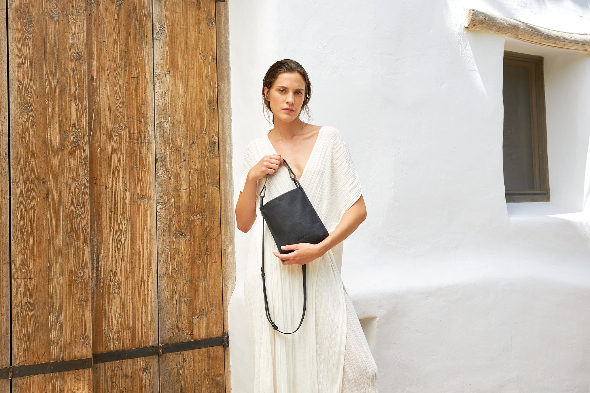 Small Leather Goods Handmade in Spain | VAREA STUDIO